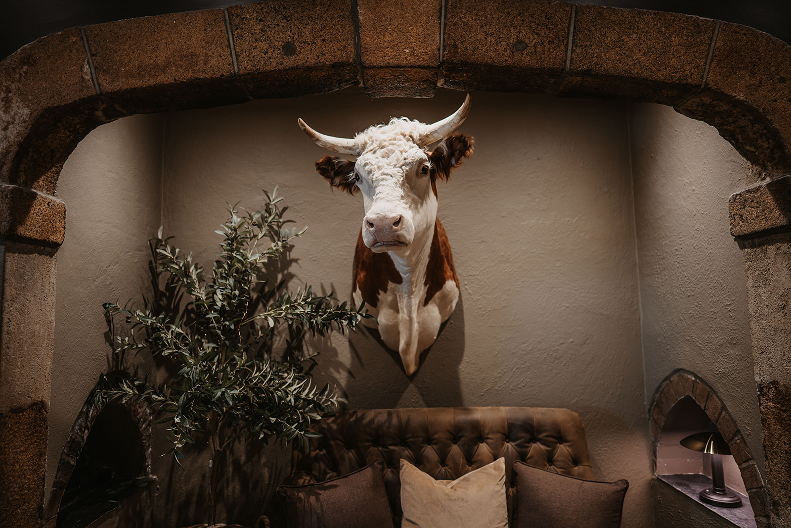 Brochures - The Murray Arms